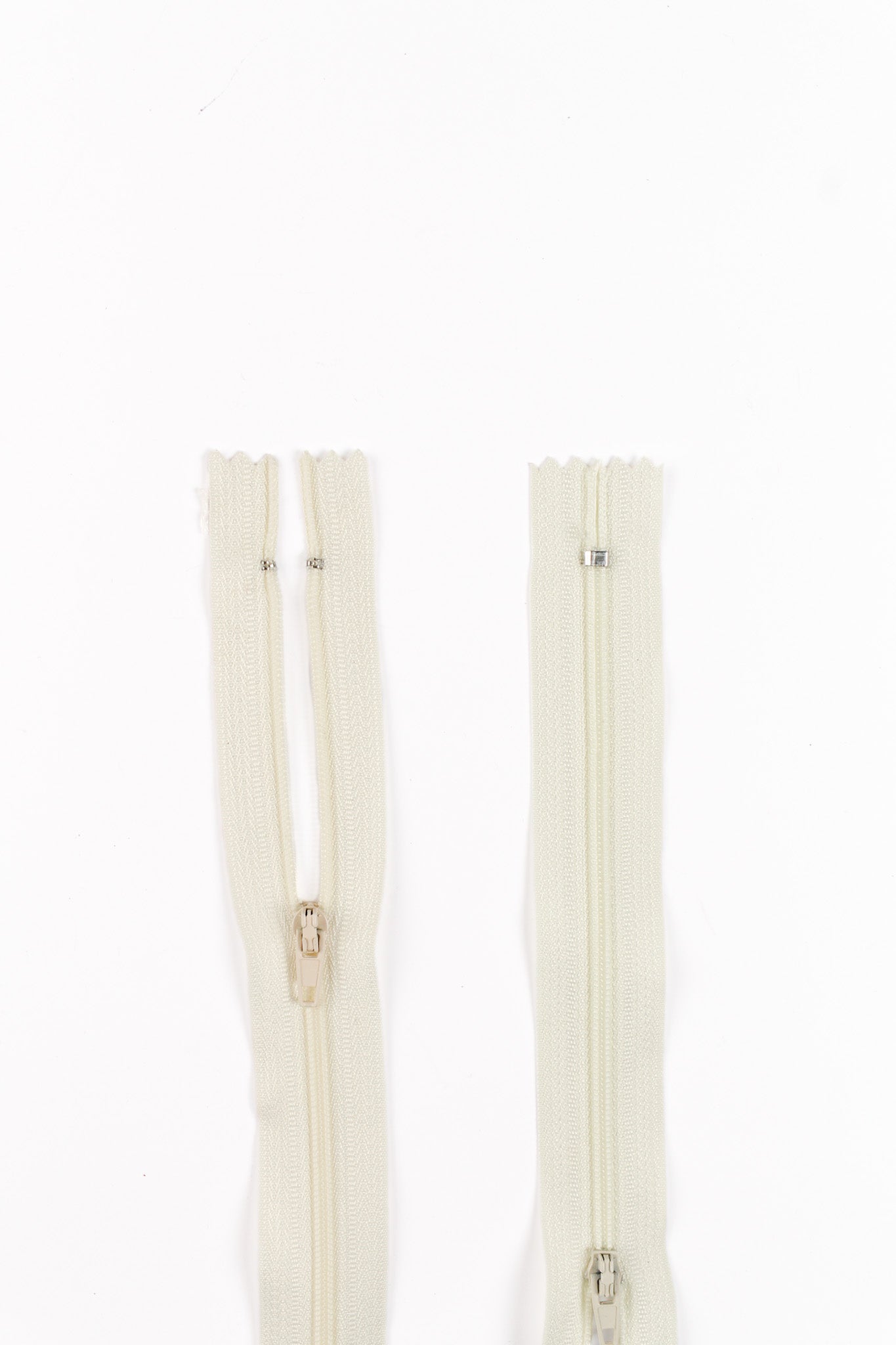 Nylon Dress Zips- Cornsilk [15cm] – Lively Fabrics